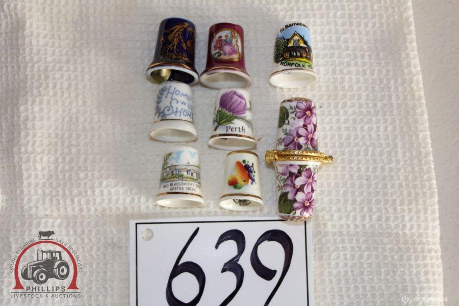 Lot 639 - 7 Porcelain Thimbles | AuctionsPlus