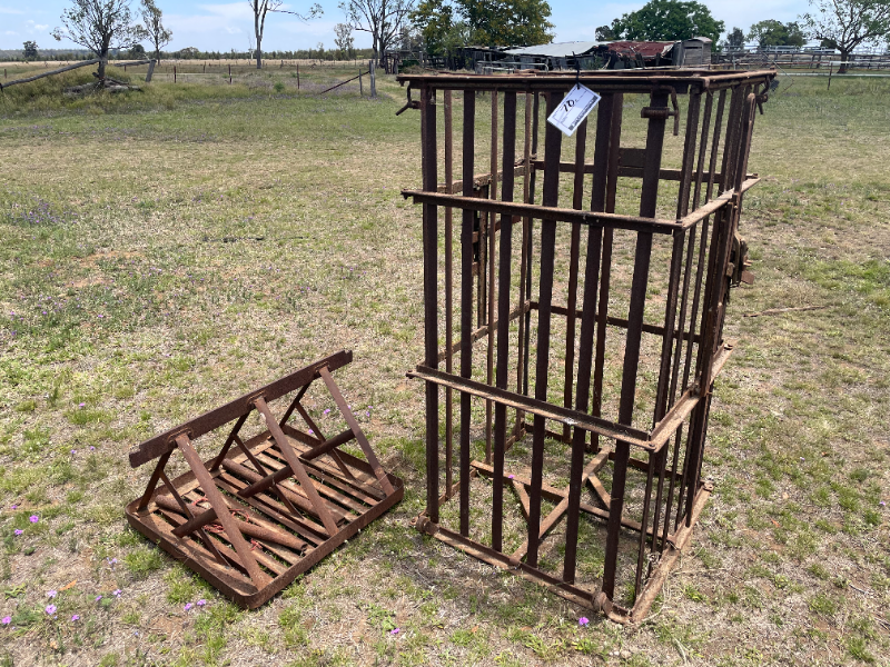 Lot 70 - Wool Press | AuctionsPlus