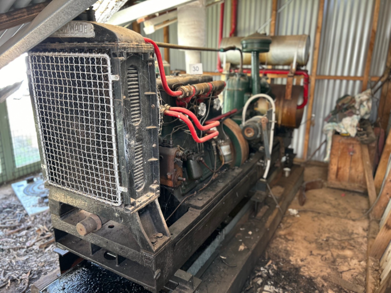 Lot 30 - Lister engine with Broomwade air compressor | AuctionsPlus