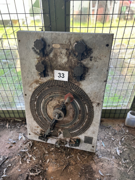 Lot 33 - Reostat on marbel base | AuctionsPlus