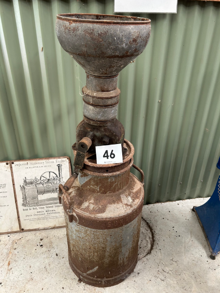 Lot 46 - Separator and churn | AuctionsPlus