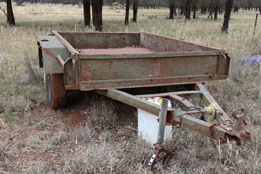 Lot 81 - Registered Bogie Trailer With Bogie Axle | AuctionsPlus
