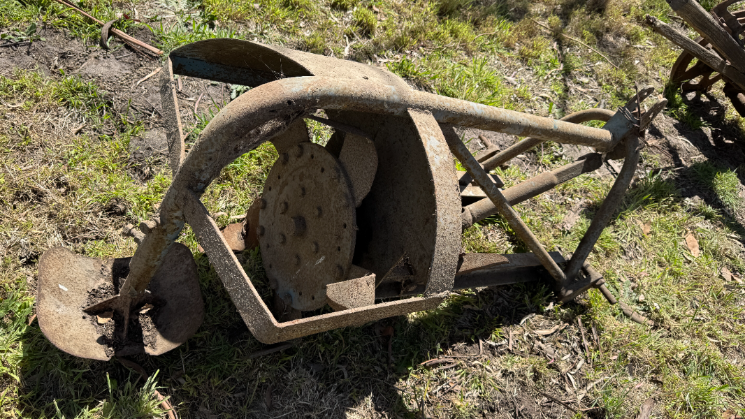 Lot 15 - Drain digger 3PL Cat 1 | AuctionsPlus