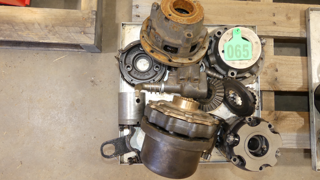 Lot 65 - Model T Ford differential parts | AuctionsPlus