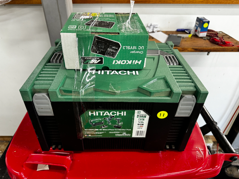 Lot 11 - Hitachi 18v 2-Piece Combination Pack | AuctionsPlus