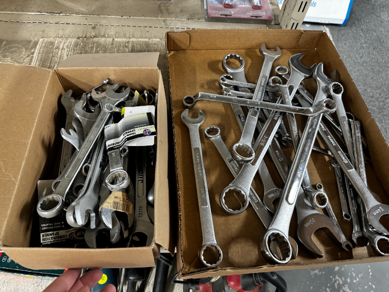 Lot 12 - Metric & Imperial Spanners | AuctionsPlus
