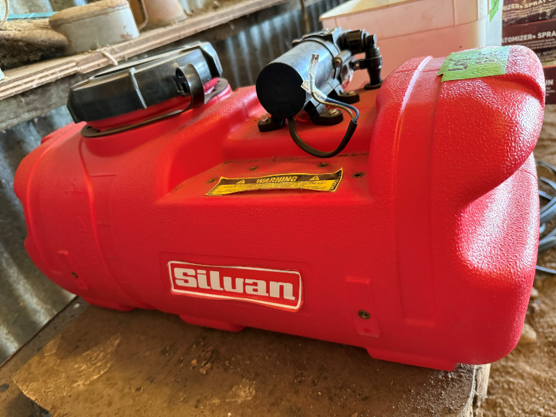 Lot 135 - Silvan Spray Tank 25L | AuctionsPlus