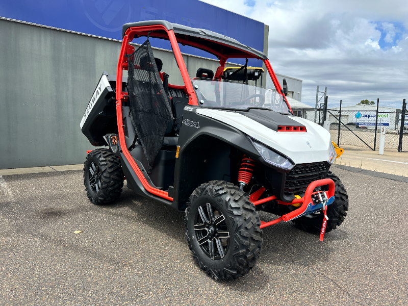 Lot 4 - SEGWAY FUGELMAN UTV 4X4 SIDE BY SIDE *WHITE RED* | AuctionsPlus