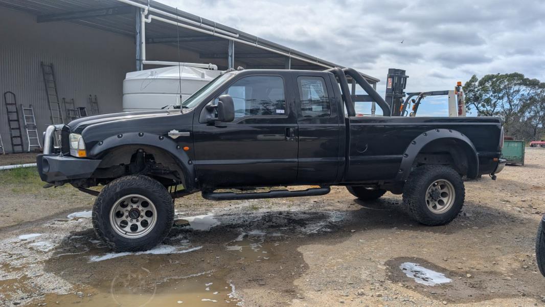 Lot 1 - Ford F250 2004 Extra Cab Ute | AuctionsPlus