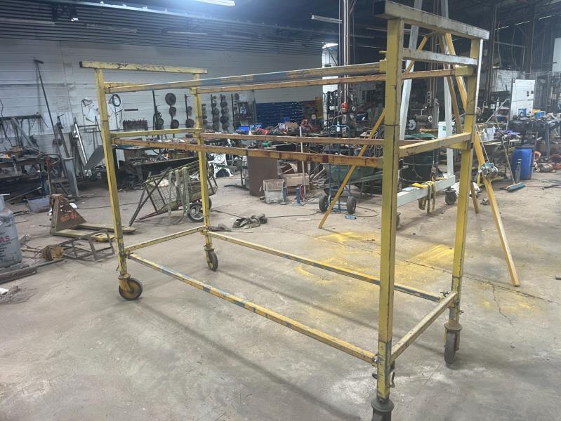 Lot 376 - Universal Portable Trolley/Racking | AuctionsPlus