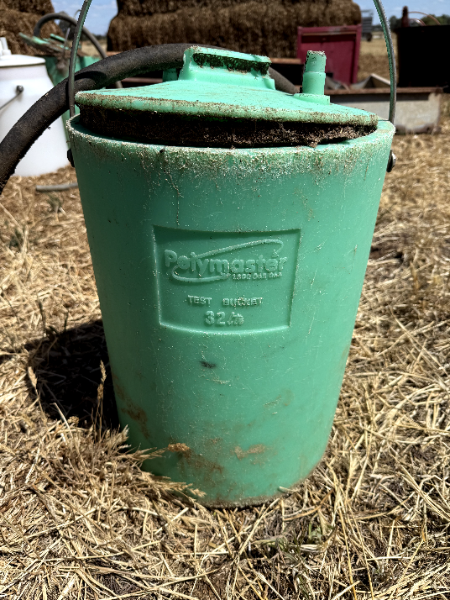 Lot 27 - Test Buckets | AuctionsPlus