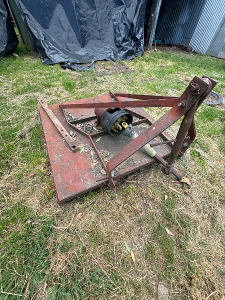 Lot 43 - 4 foot PTO 3PL slasher | AuctionsPlus