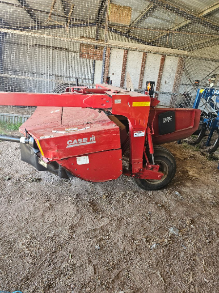 Lot 12 - CASE DCX 101 MOWER CONDITIONER | AuctionsPlus