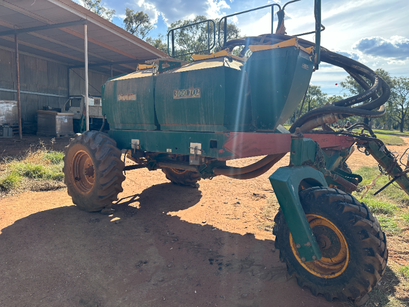 Lot 5 - Simplicity C 3000 TQ2 Air Cart | AuctionsPlus