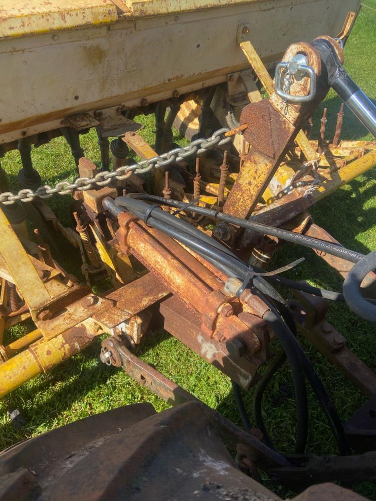 Lot 130 - Connor Shea Seed Drill | AuctionsPlus