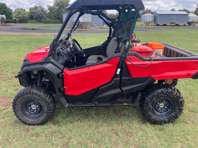 Lot 10 - HONDA 1000CC ATV | AuctionsPlus