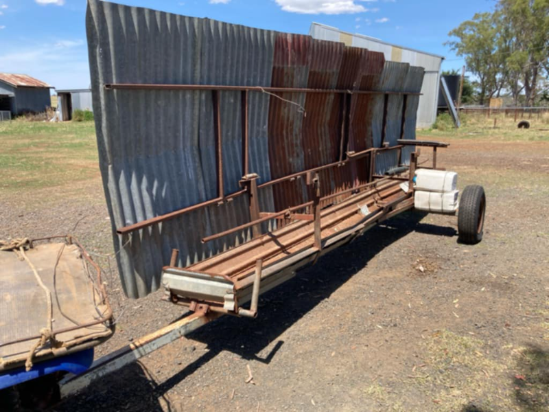 Lot 27 - COVERED MOBILE SHEEP FEED TROUGH | AuctionsPlus