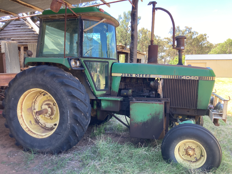 Lot 1 - John Deere 4040 Tractor | AuctionsPlus