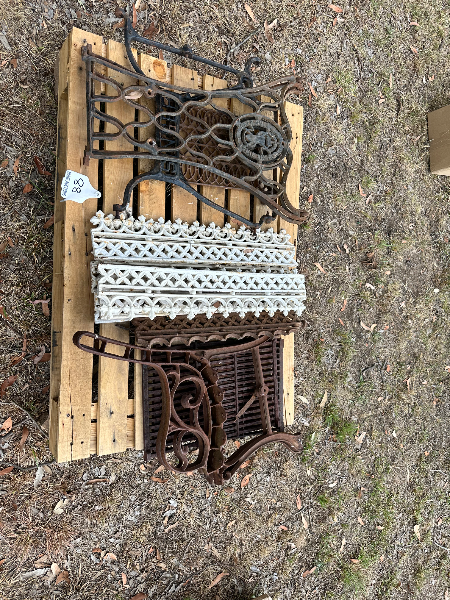 Lot 88 - SINGER SEWING MACHINE FRAME, OUTDOOR SETTING & WROUGHT IRON ...