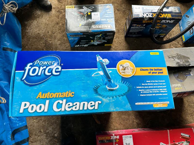Lot 215 - POWERFORCE AUTO POOL CLEANER & 10 METRE HOSE REEL | AuctionsPlus