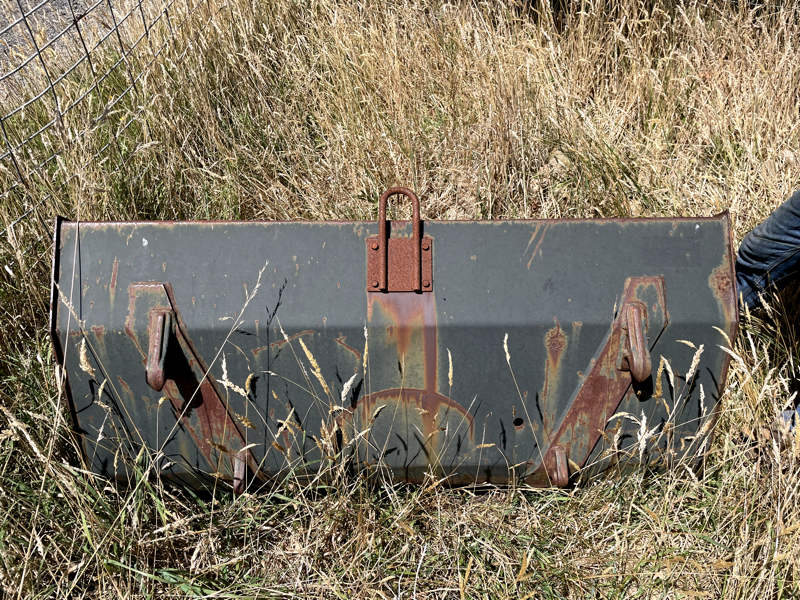 Lot 47 - Bucket | AuctionsPlus