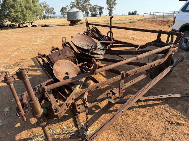 Lot 111 - Antique Disk Plow | AuctionsPlus