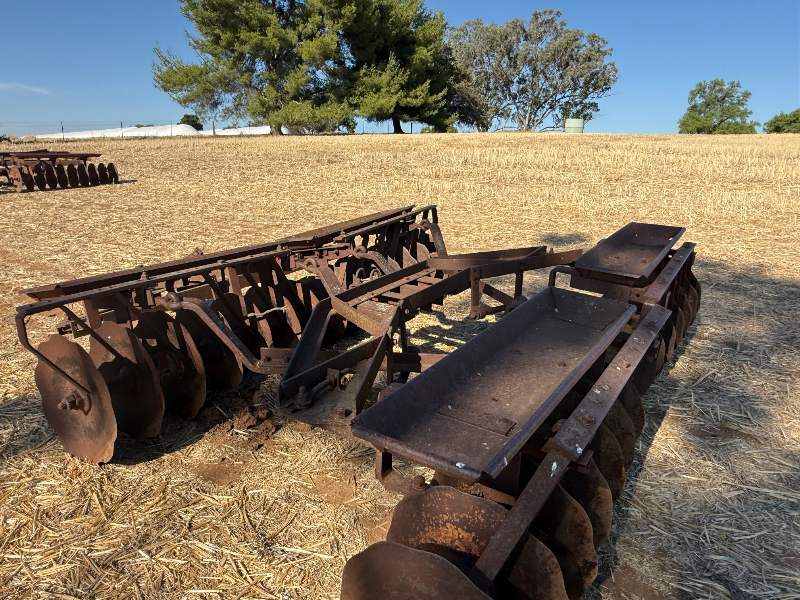 Lot 246 - Antique Sunshine Disc Harrows - Small | AuctionsPlus