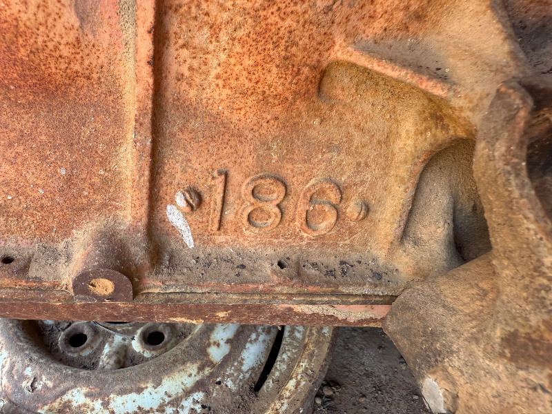 Lot 282 - Holden 186 Engine Red Block | AuctionsPlus