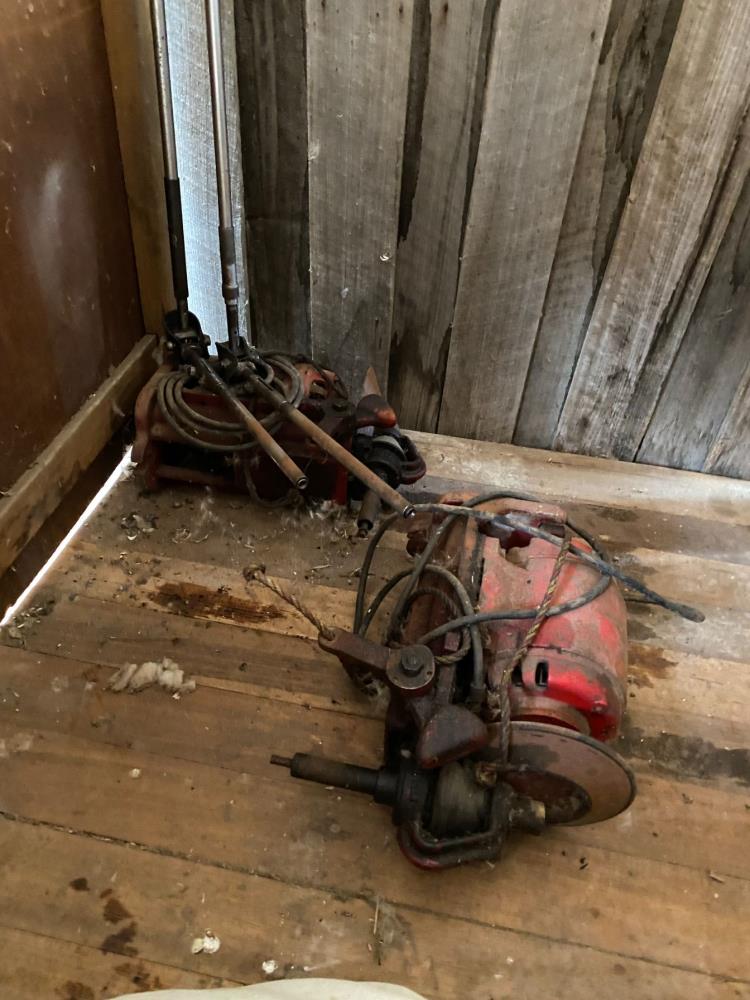 Lister Overhead Shearing Plant 2x | AuctionsPlus