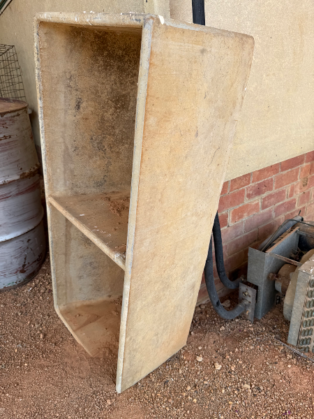 Lot 330 - Antique Concrete Laundry Basin | AuctionsPlus