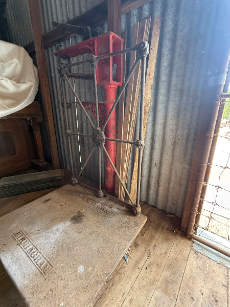 Lot 319 - Antique W & T Avery Birmingham Wool Scales | AuctionsPlus