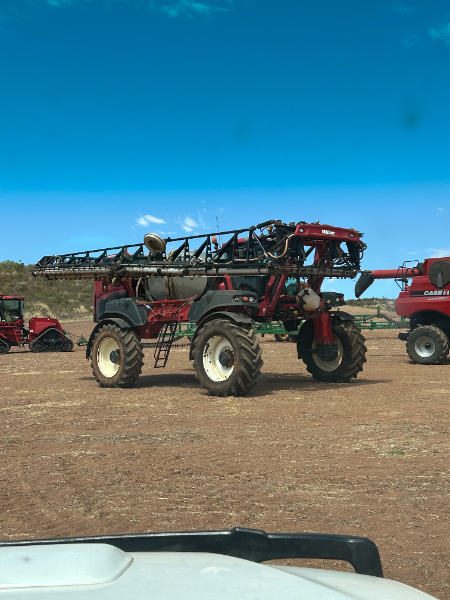 Lot 58 - Miller Nitro Sprayer | AuctionsPlus
