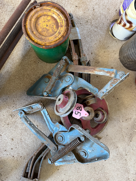 Lot 85 - Grease, pulleys, springs & bonnet hinges | AuctionsPlus