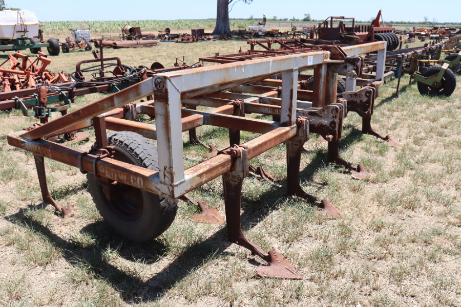 Lot 8 - 4m Yeomans side buster | AuctionsPlus