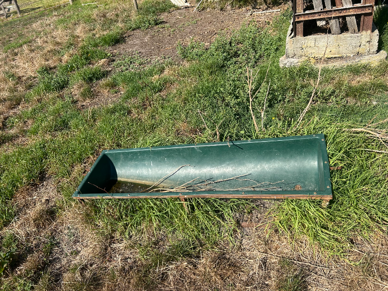 Lot 143 - Poly Master Grain Trough | AuctionsPlus