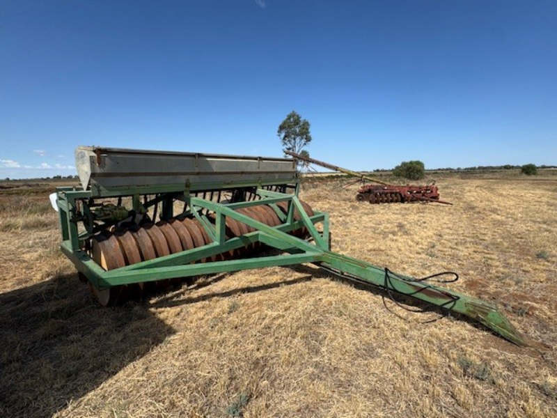 Ridge Roller | AuctionsPlus