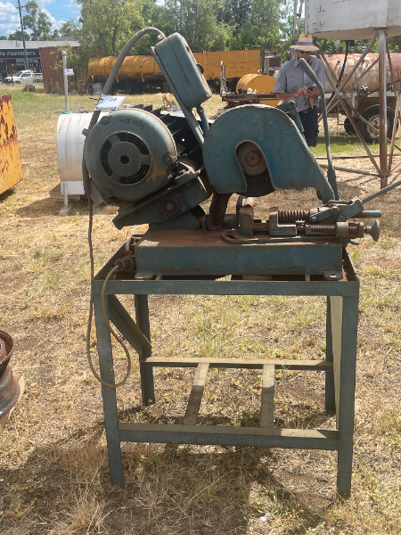 Lot 144 - Large 3 phase powered electric drop saw, abrasive blade type ...