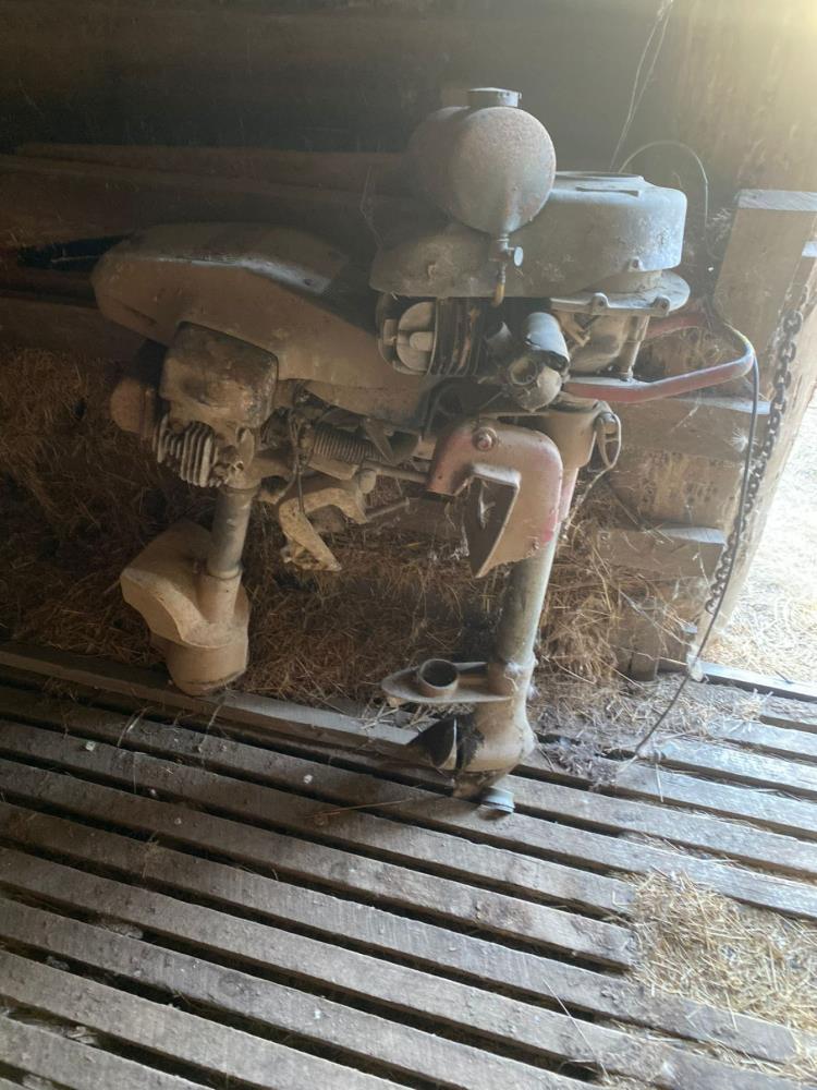 Lot 420 - Pair of Victa Jett outboard motors | AuctionsPlus