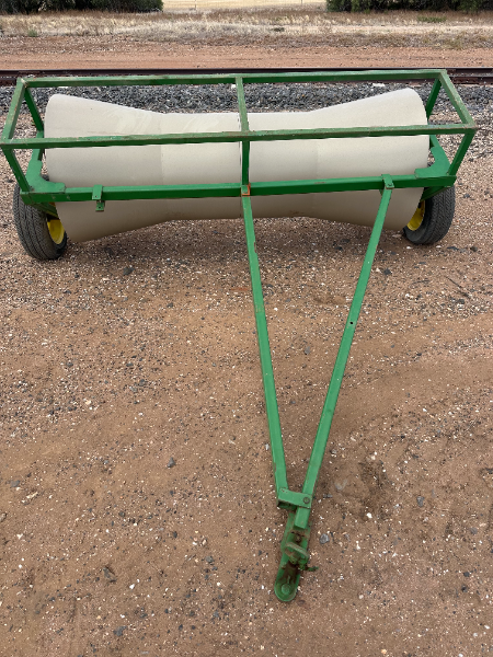 Lot 51 - Windrow Roller | AuctionsPlus