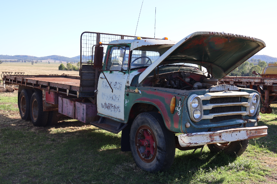 Lot 36 - International AB 180 | AuctionsPlus