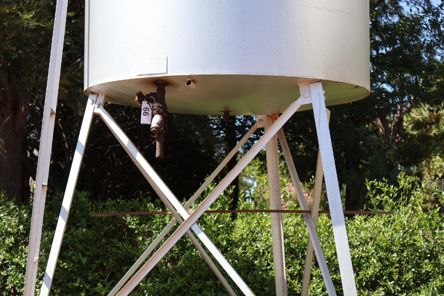 Lot 66 - Overhead Fuel Tank & Pump | AuctionsPlus