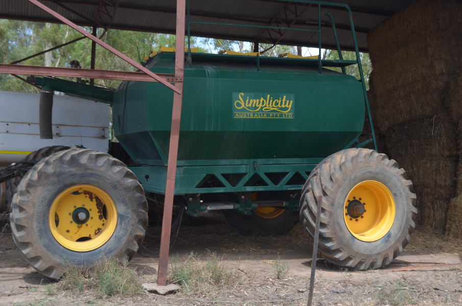 Lot 8 - 12000L Simplicity Cart | AuctionsPlus
