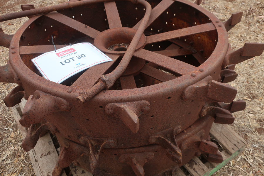 Lot 30 - Steel Wheels | AuctionsPlus