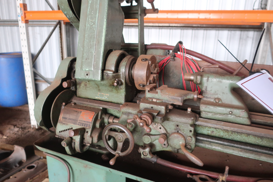 Lot 118 - Hercus lathe | AuctionsPlus