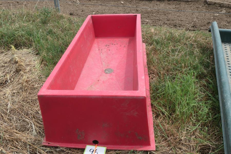 Lot 96 - Mineral Trough | AuctionsPlus