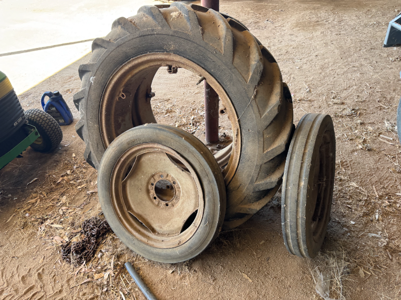 Ferguson TEA 20 Wheels and Rims | AuctionsPlus