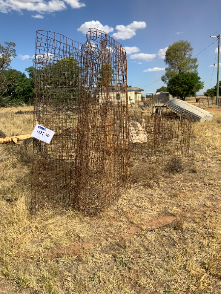 LOT 80 - Cages & Mesh. | AuctionsPlus