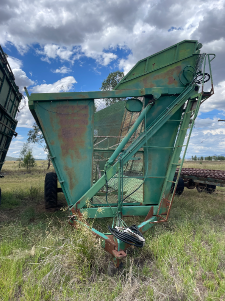 Lot 32 - Custom Single Axle Boll Buggy | AuctionsPlus