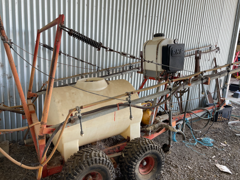Lot 38 - Custom 11m tow behind Spray rig | AuctionsPlus