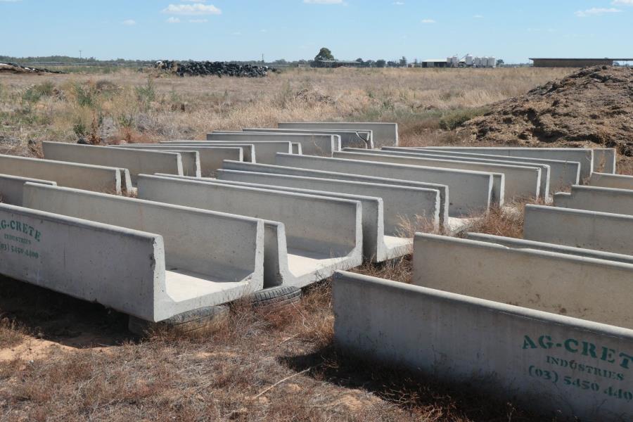 Lot 57 - Concrete Feed Troughs x 6 | AuctionsPlus